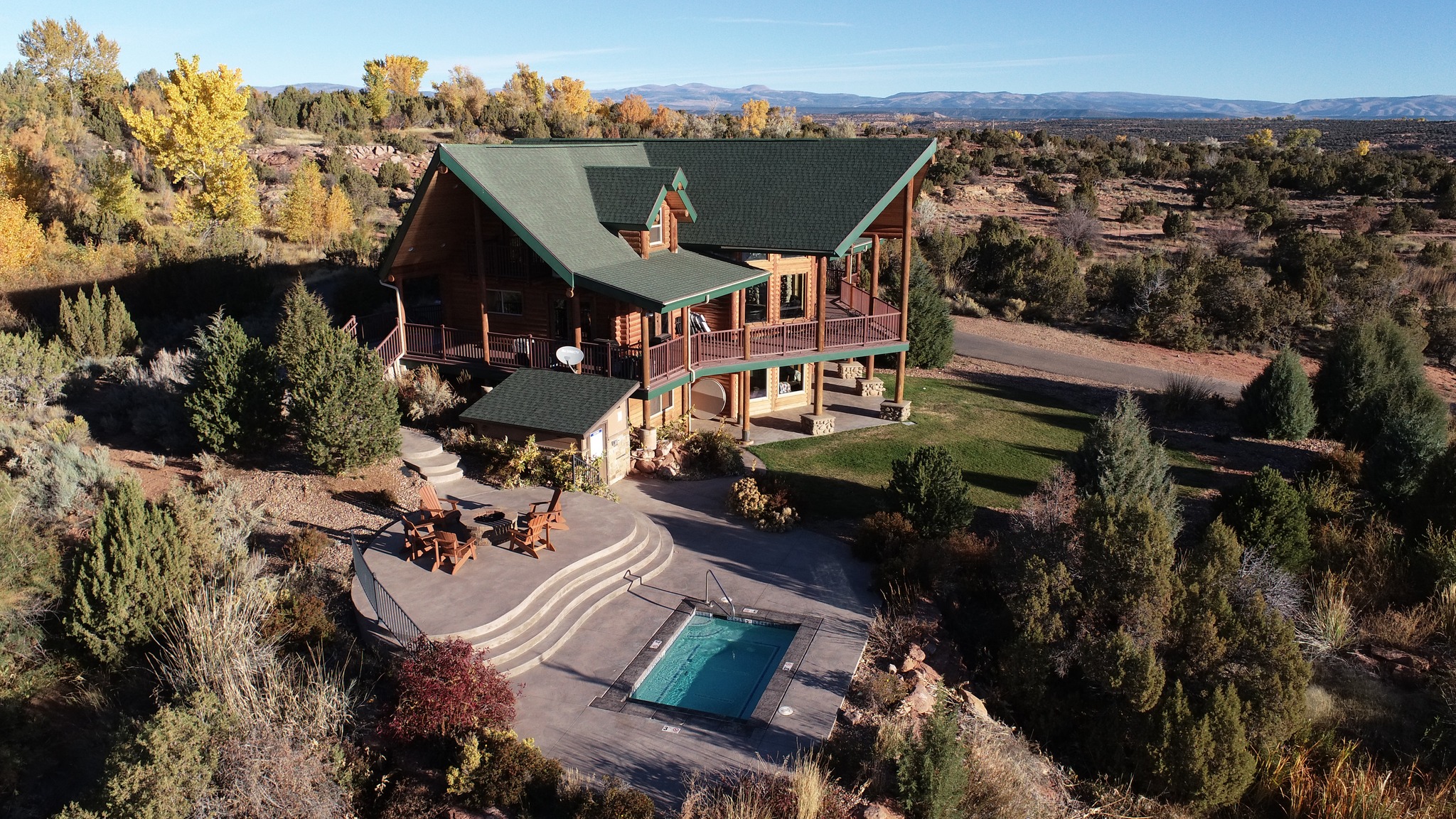 Utah Family Reunion Resort - Six Lakes Resort